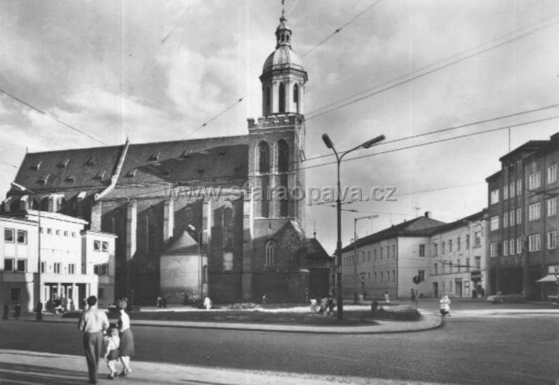 Historie Slezského divadla | Slezské divadlo Opava